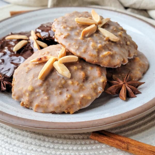 Traditional German Lebkuchen (German Gingerbread) - Casual Foodist
